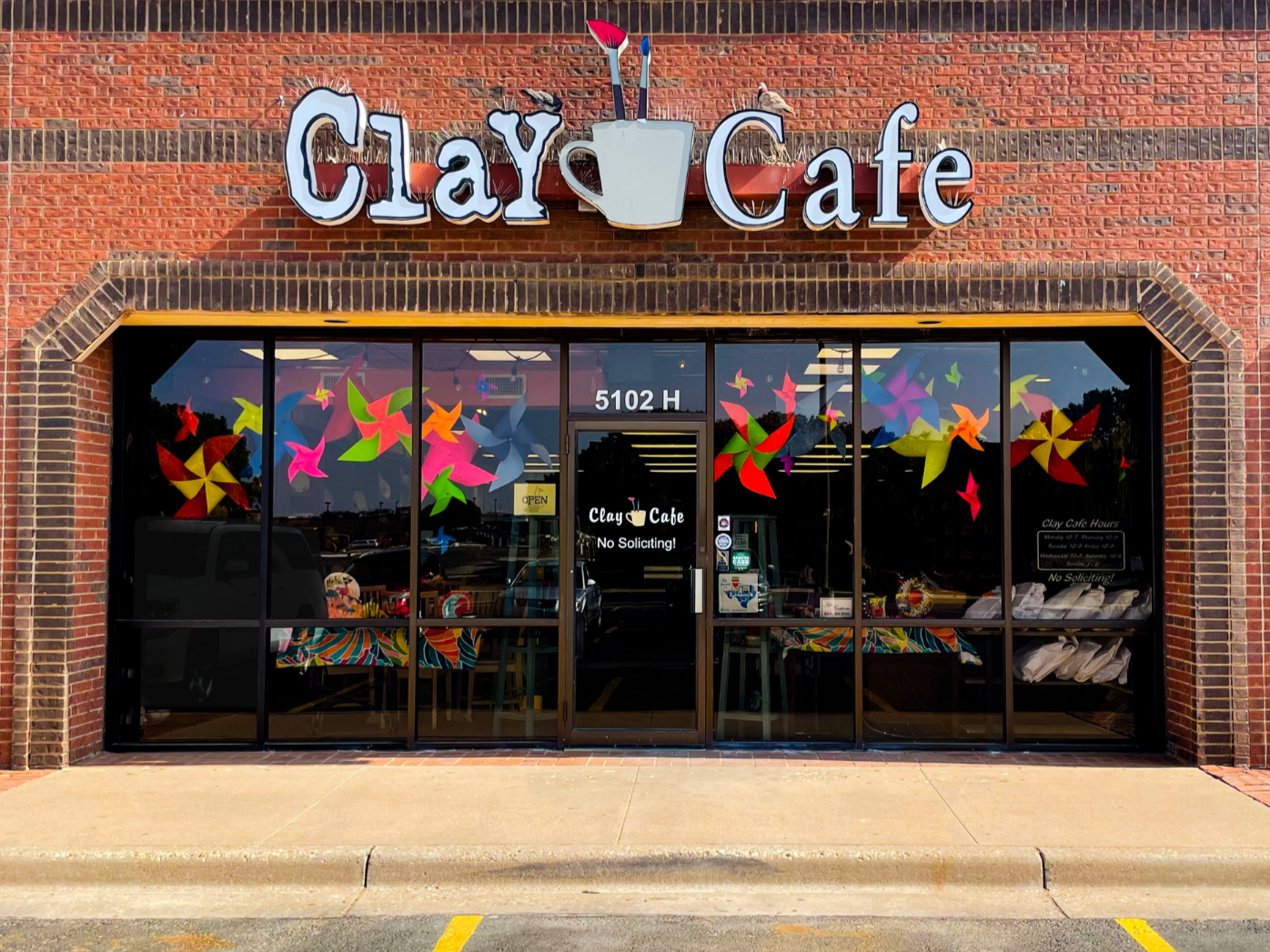 Home | Clay Cafe